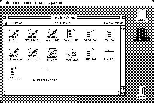 Coleção de discos do Unitron Mac | Datassette